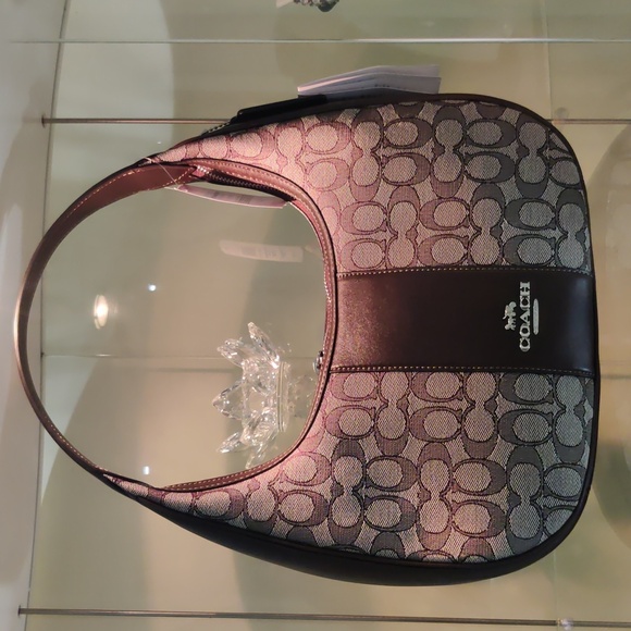 Coach | Bags | New Best Seller Carmen Shoulder Bag In Signature ...